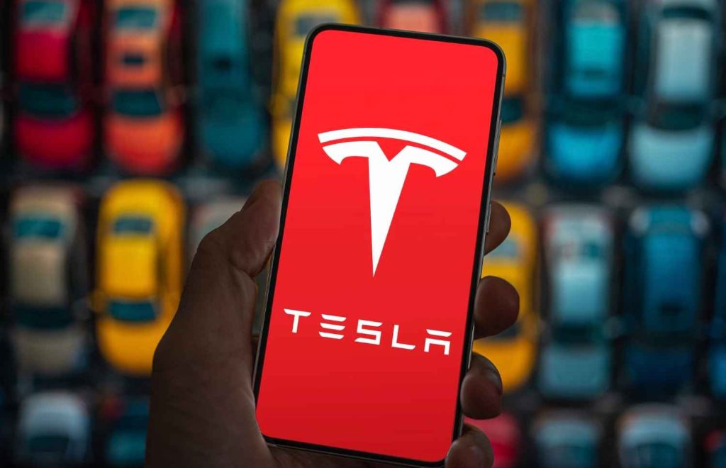 Tesla AI Chips: Revolutionizing Autonomous Driving and Beyond – Shine ...